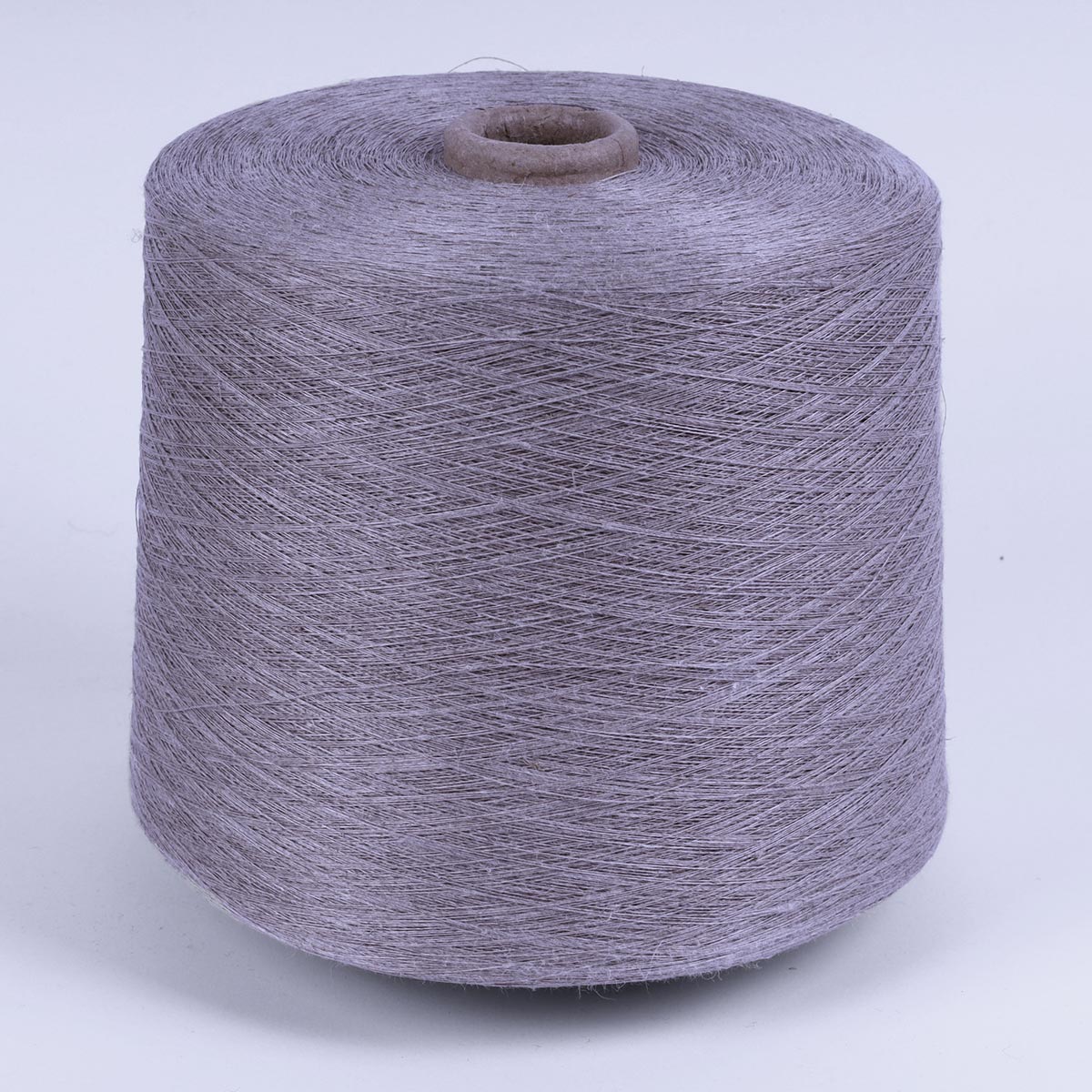 Single ply hemp yarn Nm 18/1 natural colour